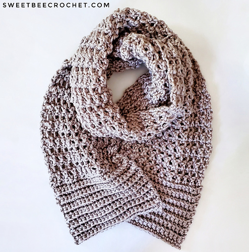 Ravelry: Lemon Loop Scarf pattern by Sweet Bee Crochet