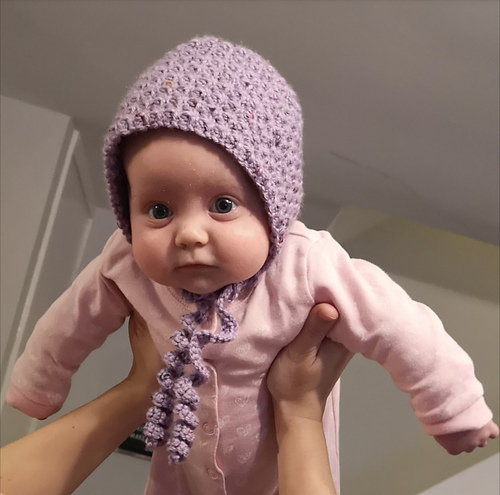 Ravelry: Starlight Bonnet pattern by Sarah Romanoff