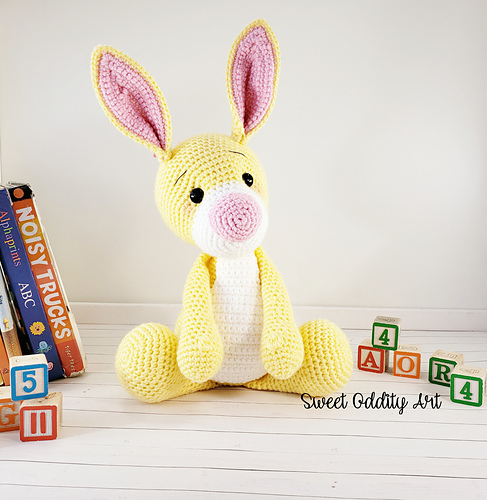 Ravelry: rabbit pattern by Carolyne Brodie