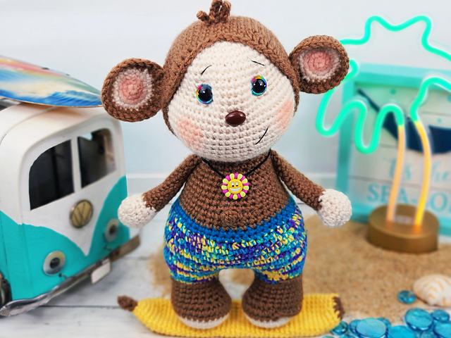 Ravelry: Oakley the Monkey pattern by Carolyne Brodie