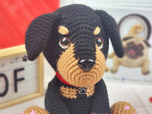 Ravelry: Rambo the Rottweiler pattern by Carolyne Brodie