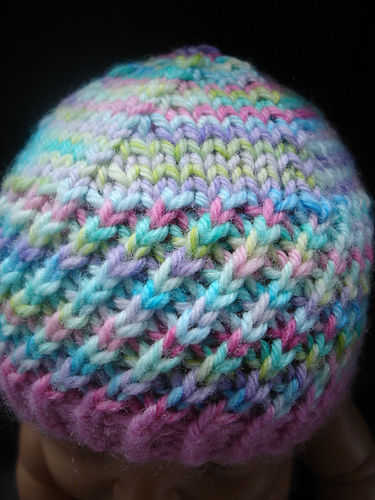 Ravelry: Sideline pattern by Gabriella Henry