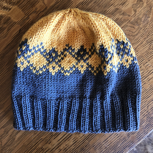 Ravelry: Stranded Diamonds Hat pattern by Thea Colman