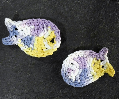 Ravelry: Fish Motif pattern by Hunerlerimiz