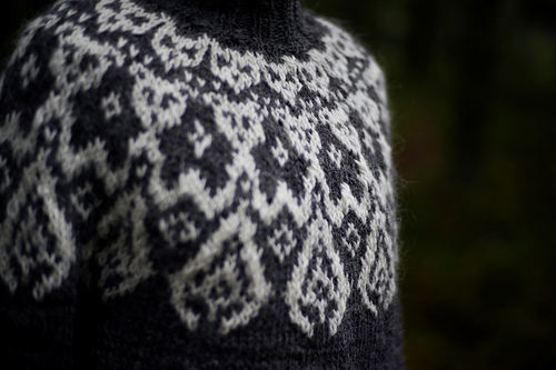 Ravelry: Sielueläin pattern by Tiia Reho (@sysivilla)