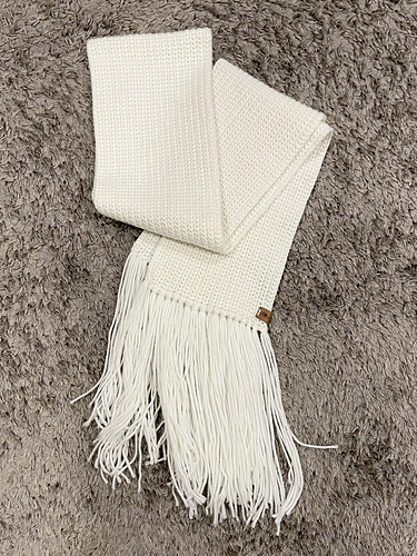 Ravelry: Simple SC Scarf pattern by szeNooi