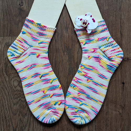 Ravelry: Pool Party Socks pattern by Jennifer Owens