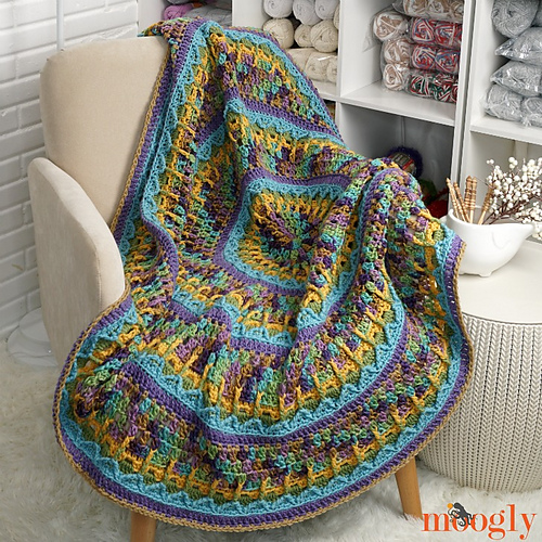Ravelry: Waterlily Throw pattern by Tamara Kelly