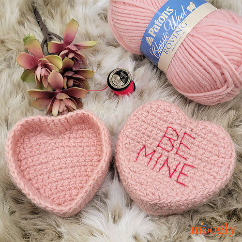 Ravelry: Conversation Heart Box pattern by Tamara Kelly