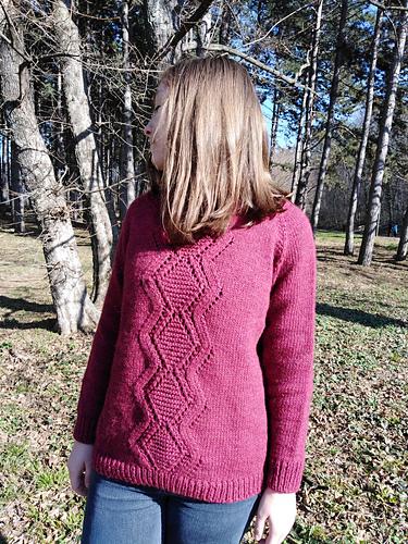Ravelry: Rhombus Sweater pattern by SuviKnits