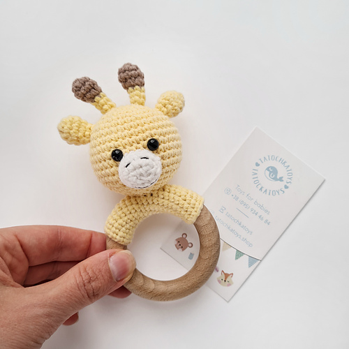 Ravelry: Giraffe rattle pattern by Yulia Alieksieieva