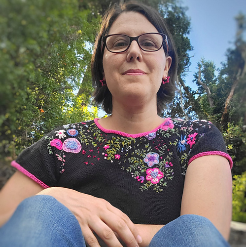 Ravelry: Top PrimaveraViva pattern by Paulina Castell