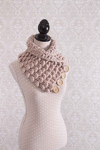 Ravelry: Hunter Stitch cowl pattern by Telfer Designs
