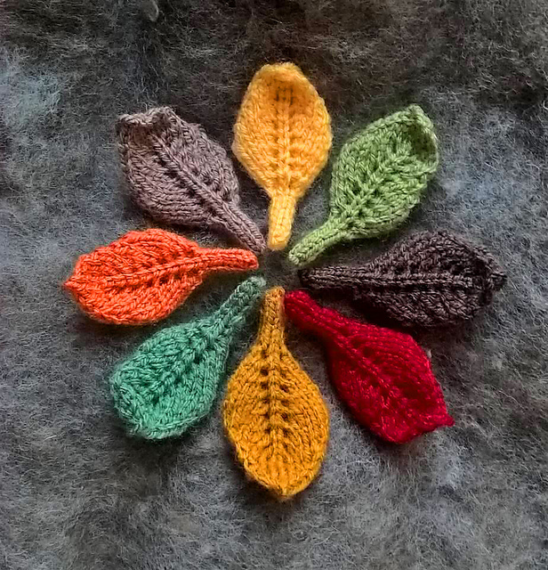 Ravelry: little leaf applique pattern by Telfer Designs