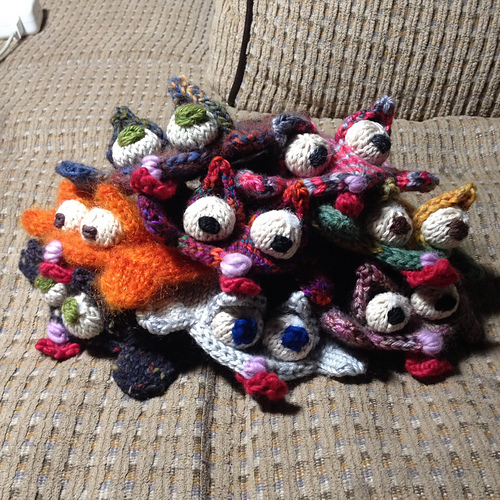 Ravelry: Splat Cat Coaster pattern by cheezombie