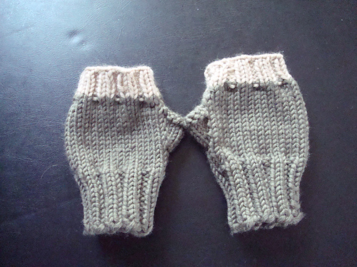 Ravelry: Easy Half Mitten 106 pattern by Michelle Porter