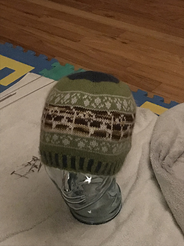 Ravelry: Beagle beanie pattern by Sandra Jäger