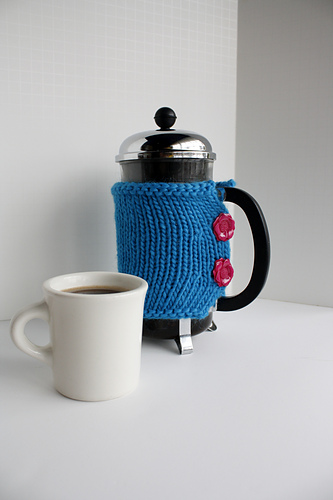 Ravelry: Daffodil French Press Cozy pattern by Théa Rosenburg