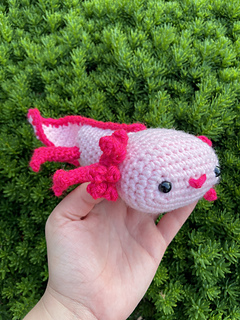 Ravelry: Minecraft Inspired Axolotl pattern by Ashley Kerekes