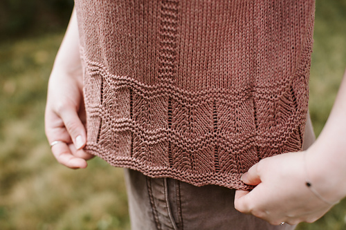 Ravelry: Garda pattern by The Blue Mouse