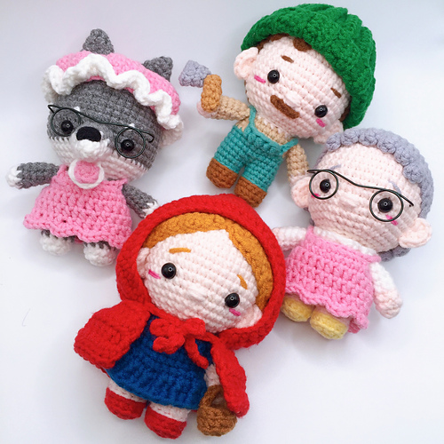 Ravelry: Little Red Riding Hood pattern by Mitch Agot