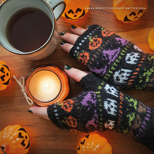 Ravelry: Spooky Season Mittens pattern by Anna Hewitt