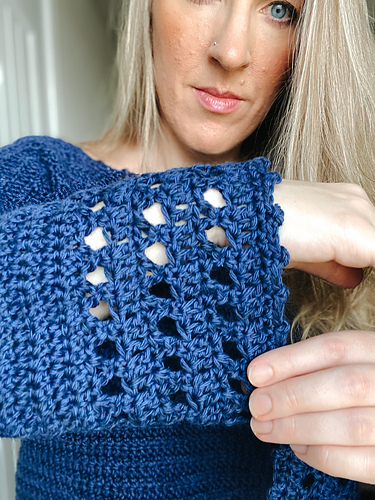 Ravelry: Bluebell Pullover pattern by Tanya Johnson | The Cozy Knot