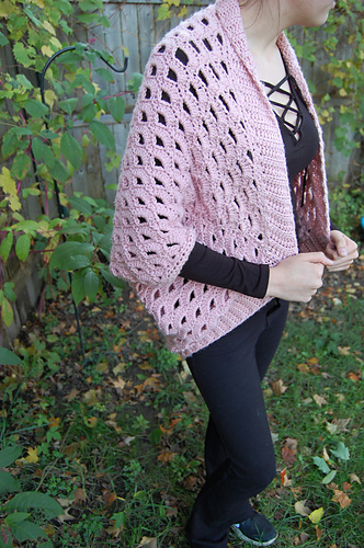 Ravelry: The Allie Wrap pattern by Kay Bowerman