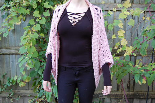 Ravelry: The Allie Wrap pattern by Kay Bowerman