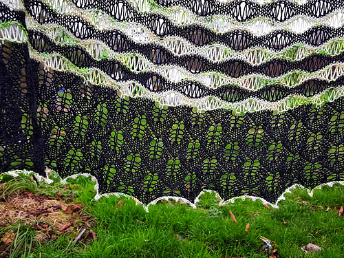 Ravelry: Raking Leaves Shawl pattern by Samantha Main
