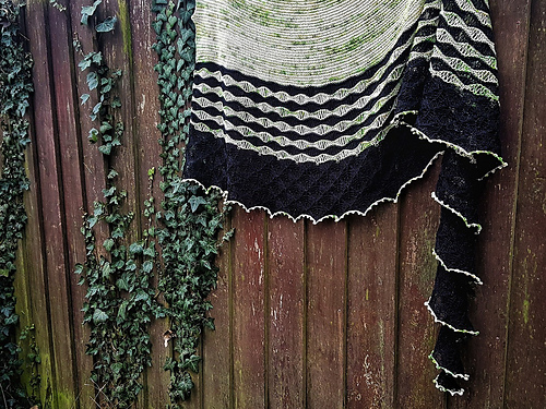 Ravelry: Raking Leaves Shawl pattern by Samantha Main