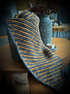 Ravelry: Into the Wild bandana pattern by Mark Roseboom