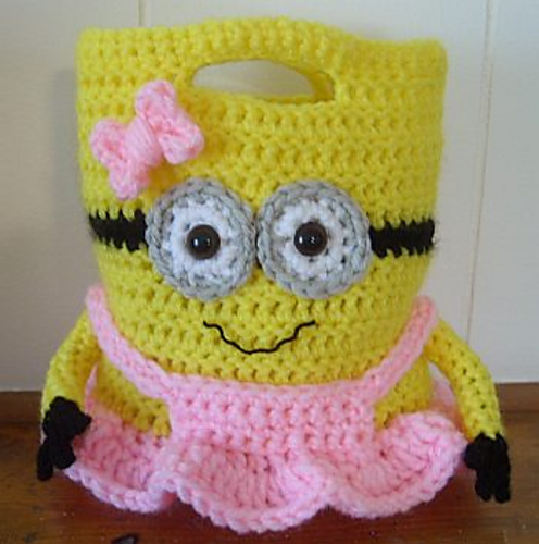 Ravelry: Minion Purses Or Treat Bags pattern by Knotty Hooker Designs