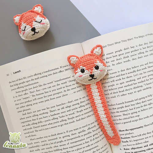 Ravelry: Fox Bookmark pattern by Thao Nguyen Lennutas