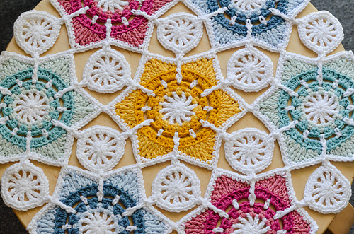 Ravelry: Stars In The Night Sky pattern by The Loopy Stitch