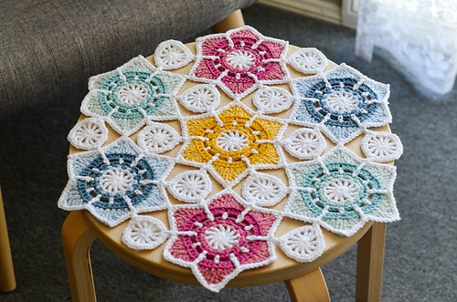 Ravelry: Stars In The Night Sky pattern by The Loopy Stitch