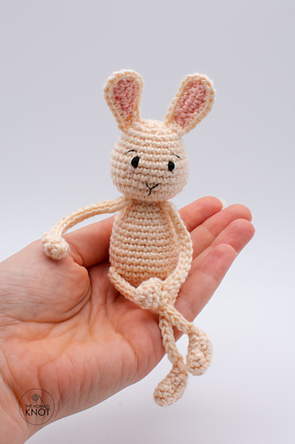 Ravelry: Posable Bunny pattern by Ana Carolina