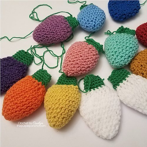 Ravelry: Christmas Light Bulbs pattern by Carolyn Calderon