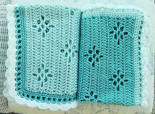 Ravelry: The Molalla Baby Blanket pattern by Jessica Dayon