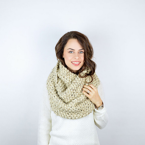 Ravelry: Essential Scarf pattern by Karla Duke