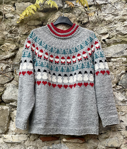 Ravelry: 235-39 Christmas Time Sweater pattern by DROPS design