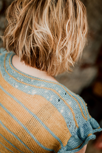 Ravelry: Rejiggerate tee pattern by Jacki Badger