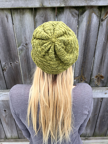 Ravelry: Peaks Slouch pattern by This.Bird.Knits