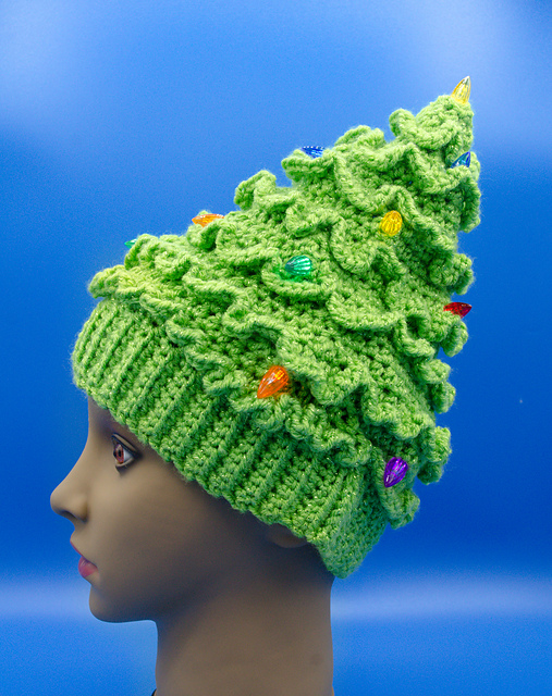 Ravelry: thisiskrysteena's Christmas Tree Hat