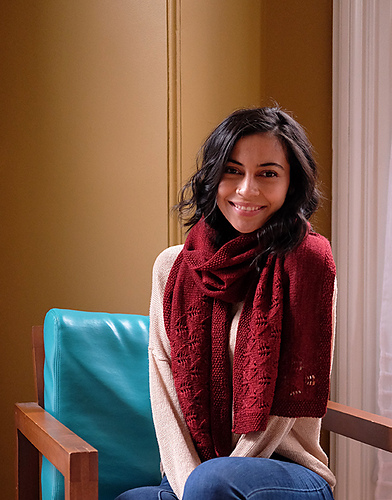 Ravelry: Apple Season Wrap pattern by Beatrice Perron Dahlen