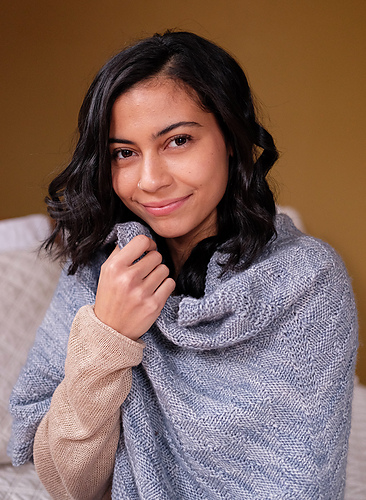 Ravelry: Eda Worsted pattern by Beatrice Perron Dahlen