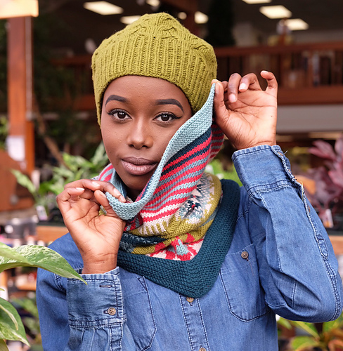 Ravelry: Color Theory Cowl pattern by Beatrice Perron Dahlen