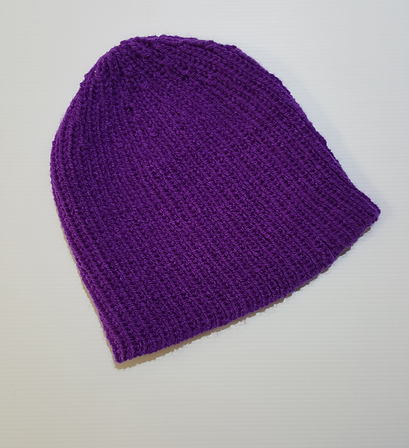 Ravelry: Kogo for Schools Ribbed Beanie pattern by KOGO