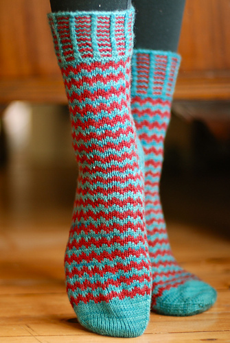 Ravelry: Jagged pattern by Kirsten Kapur