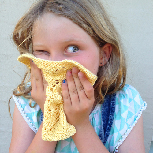 Ravelry: Buni Facecloth pattern by Georgie Nicolson